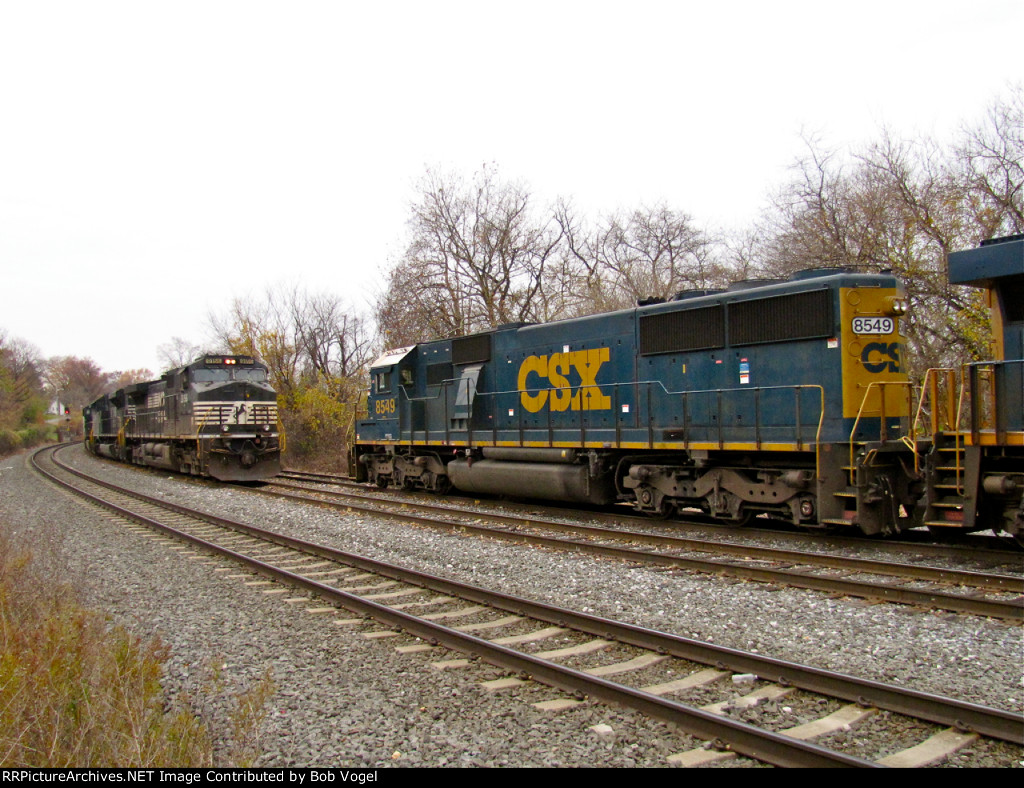 CSX 8549 and NS 9156